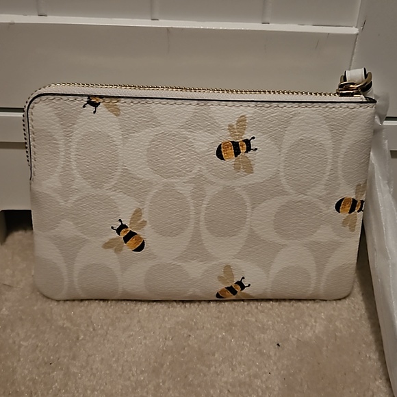 Coach | Bags | Coach Signature Bee Wallet | Poshmark